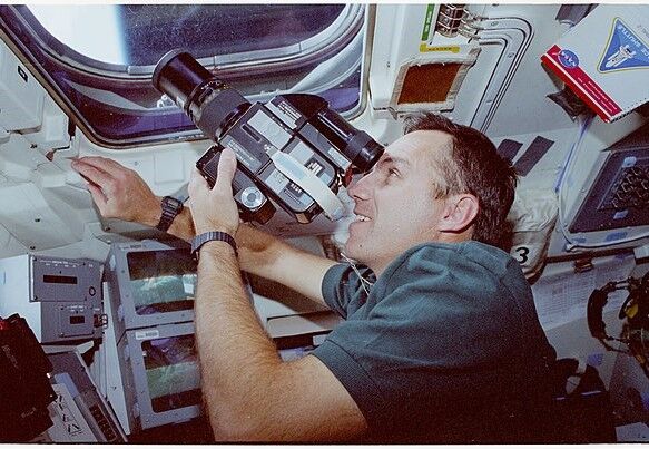 Astronaut Carl Walz in Wapakoneta for Apollo 11 55th Anniversary | News | hometownstations.com