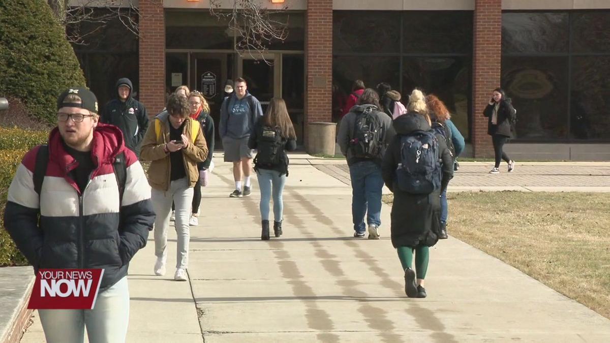 College students adapt to new internship challenges because of pandemic ...