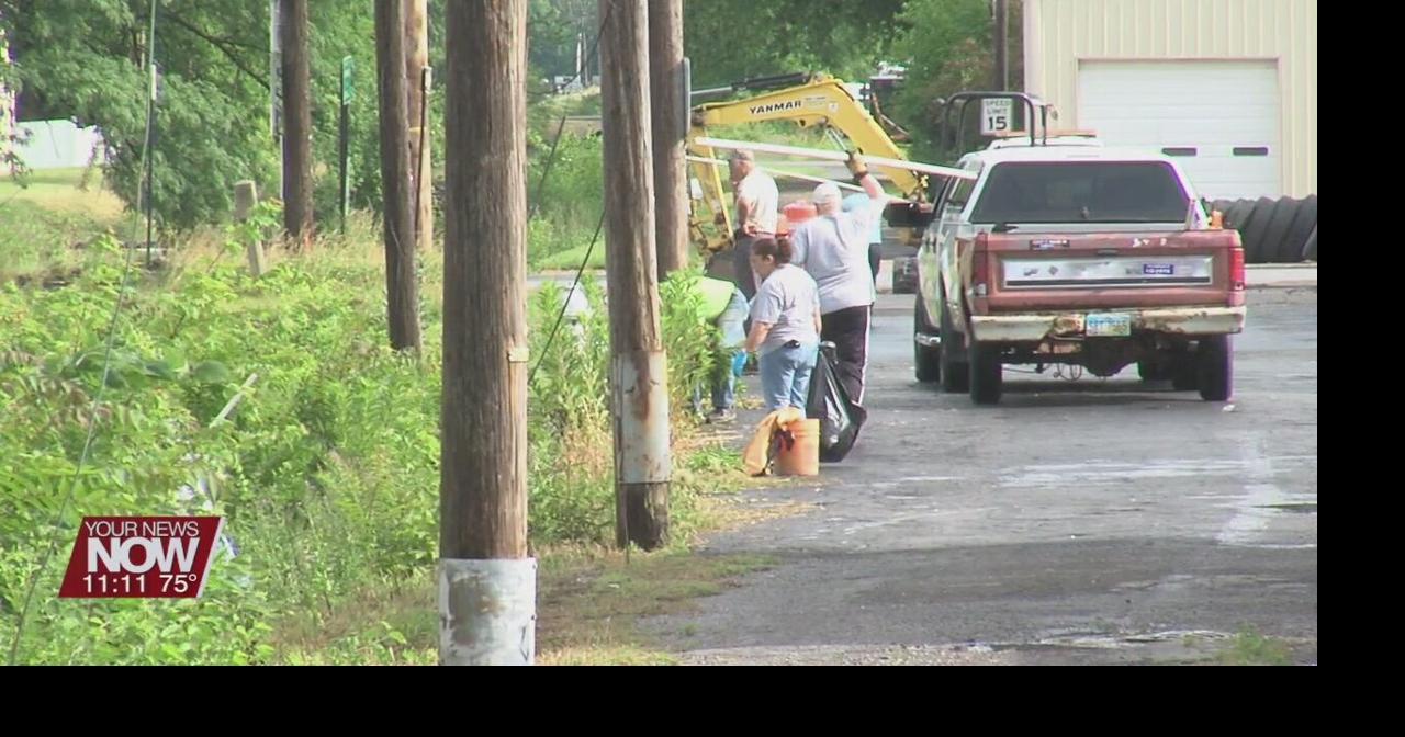 Delphos commission and volunteers clean up canal Saturday | News ...
