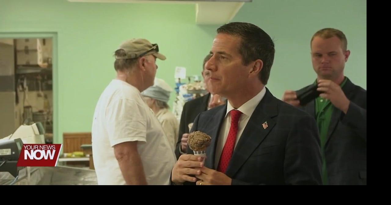 Ohio Republican Candidate Bernie Moreno stops by Findlay to meet with ...