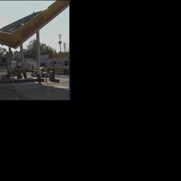 Gas Station Destroyed in Wreck | News | hometownstations.com