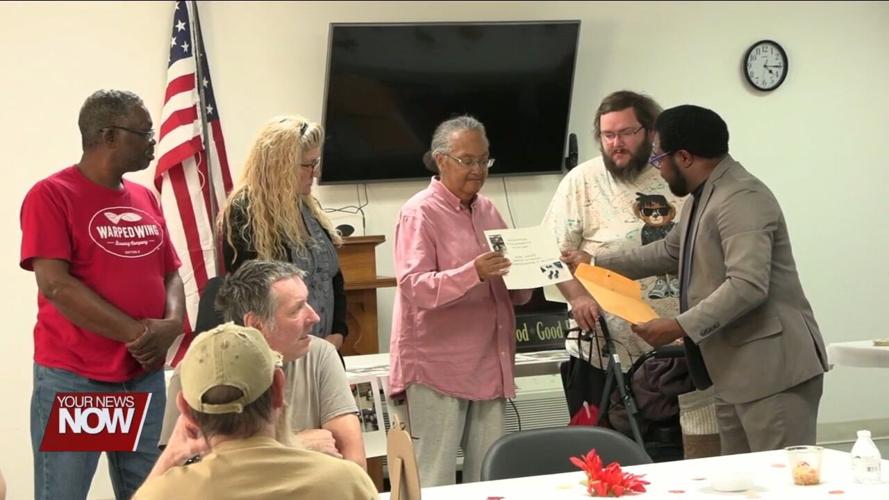 Derry Glenn hosts annual Thanksgiving dinner at Lima Towers | News ...