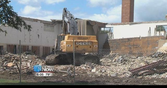 Emerson Elementary School being torn down | News | hometownstations.com