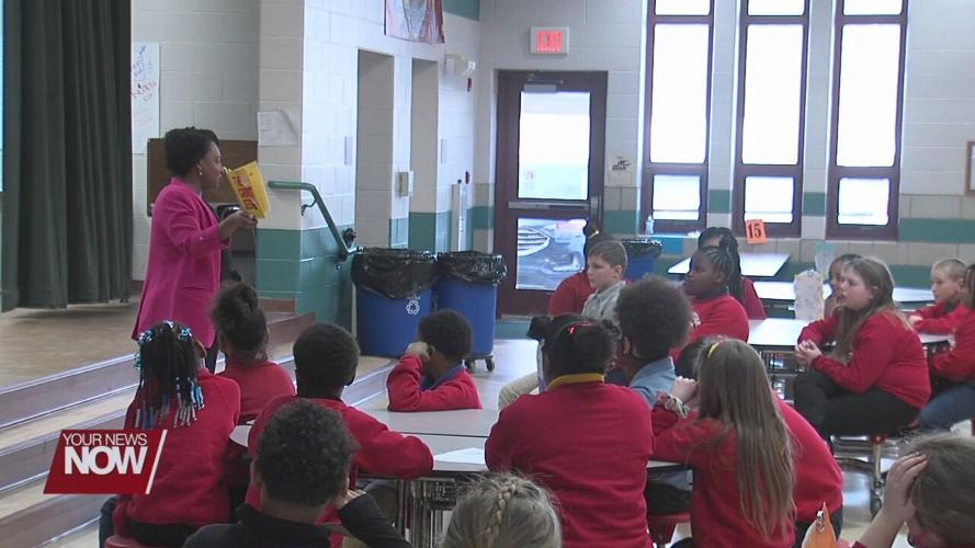 Lima mayor visits third and fourth graders at Unity Elementary School ...