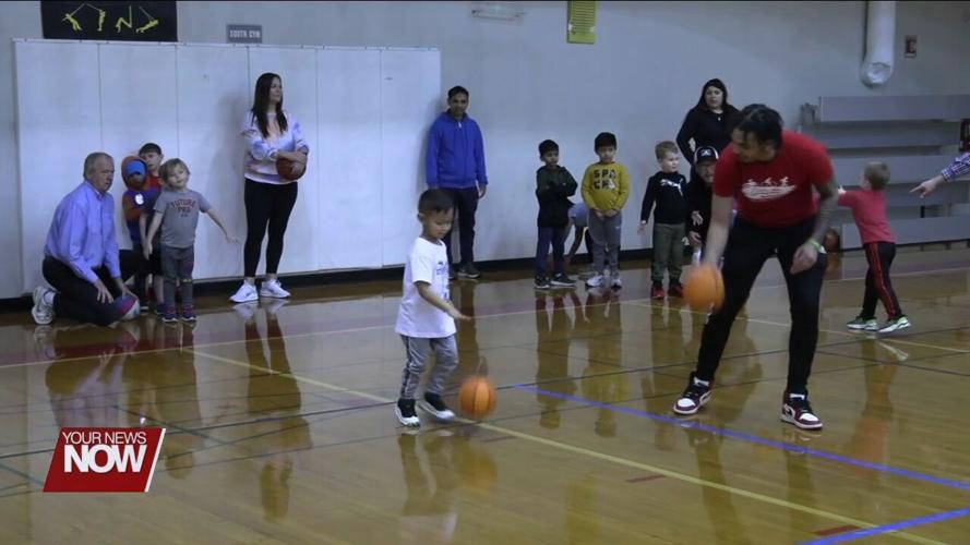 Kids learn basketball basics at Lima YMCA's Shoot n Scoop | News ...