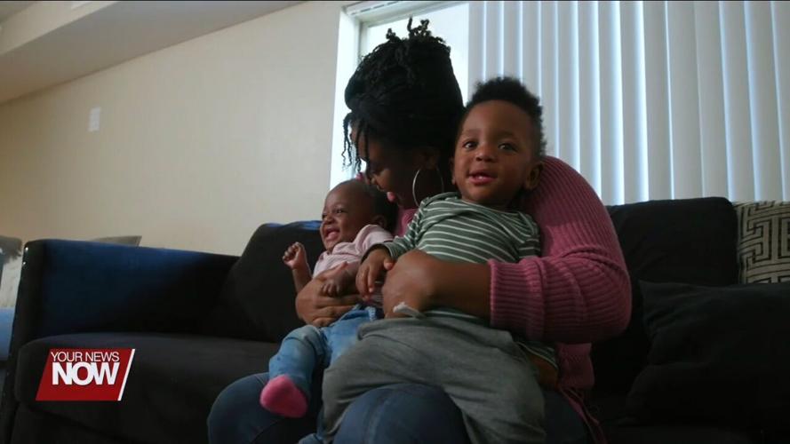 Twins Born at 22 Weeks Celebrate First Christmas at Home | News from ...