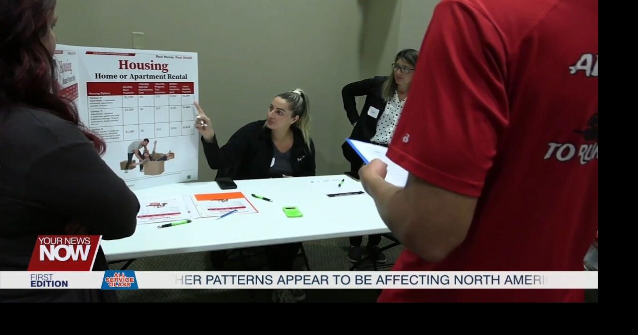 Students see if they can manage a budget at "Real Money. Real World ...