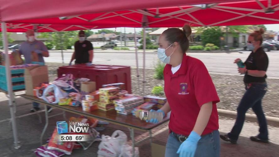 Lima Police Department shows support for graduating seniors with drive ...