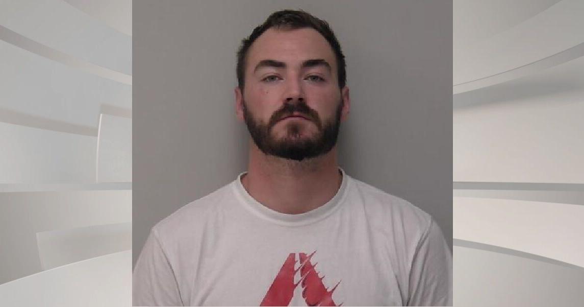 Suspect still at large after leading Findlay police in a high-speed ...