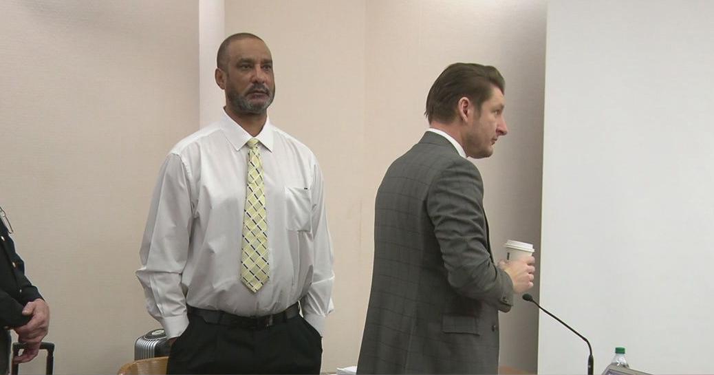 Two witnesses identify Kenneth Cobb having had a gun, on day two of ...