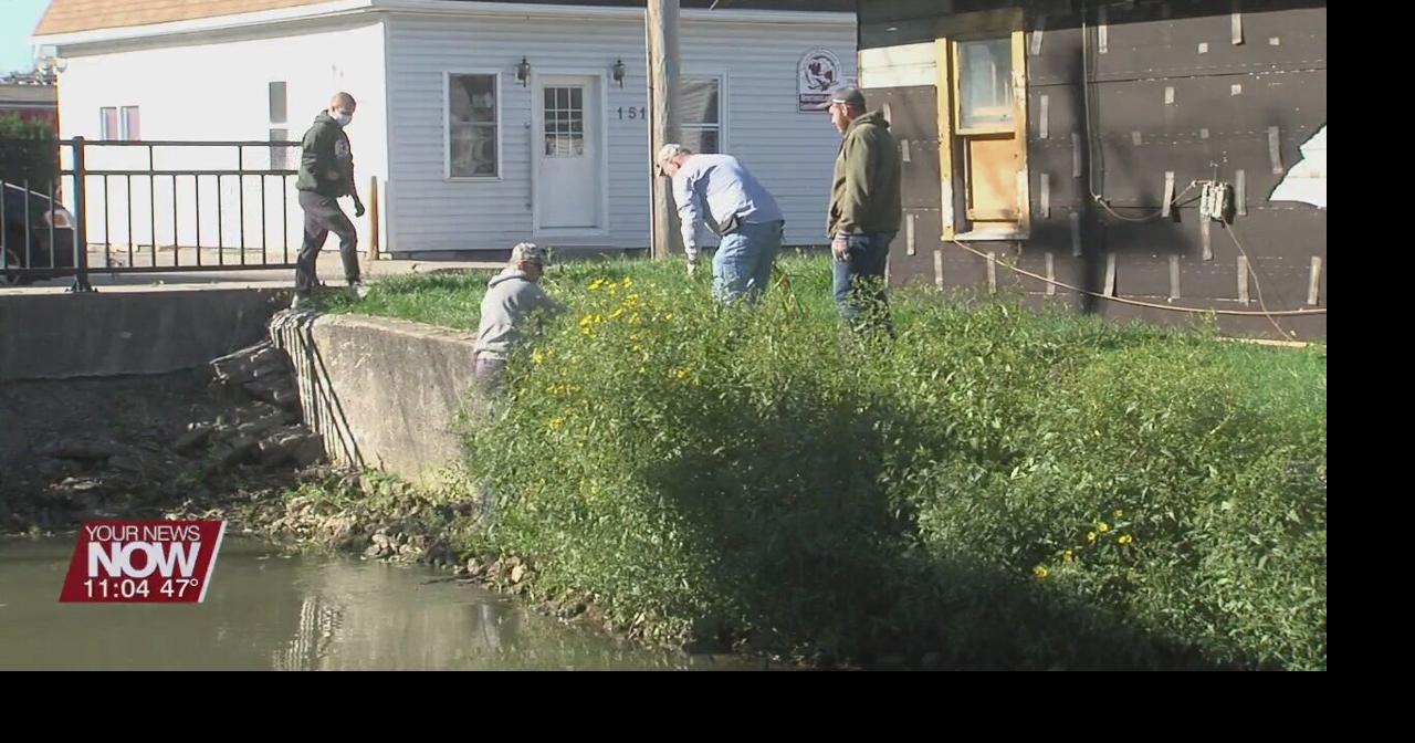 Volunteers help with cleanup of Delphos Canal | News | hometownstations.com