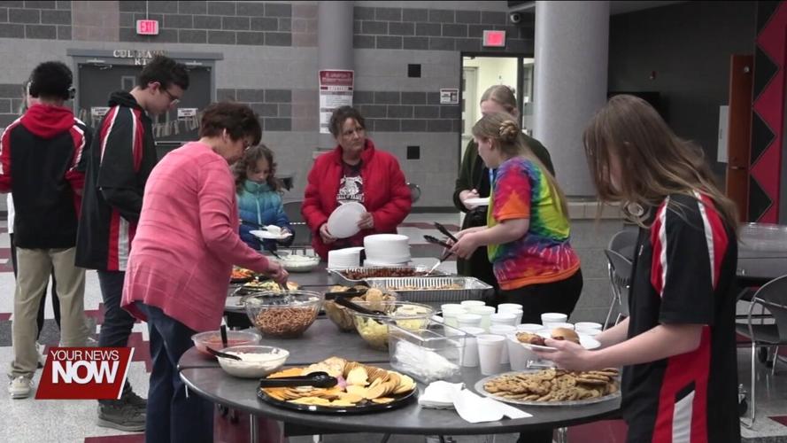 Lima Senior’s DECA students host bingo and silent disco | Allen County ...