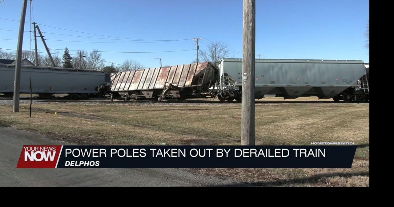 Train derails in Delphos taking out power poles along the tracks | News | hometownstations.com