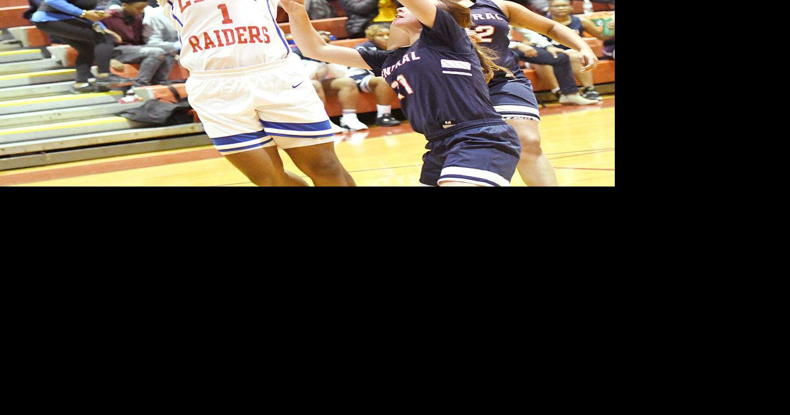 Andrews takes two from Central | Newsletters | hpenews.com