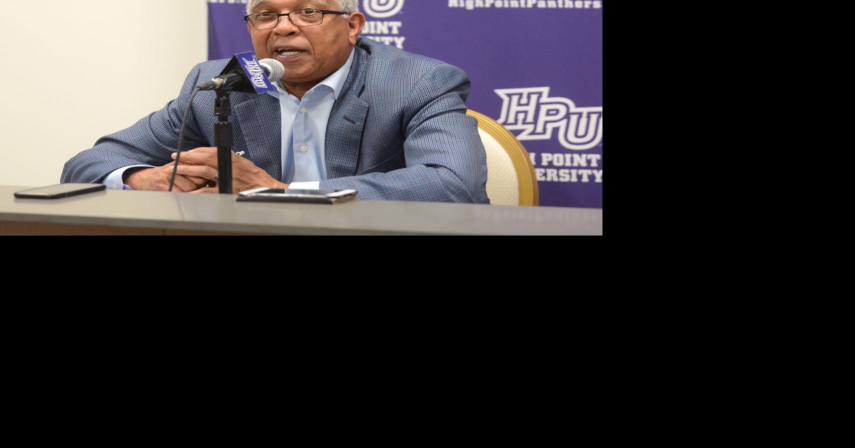 Smith steps down as HPU coach | News | hpenews.com