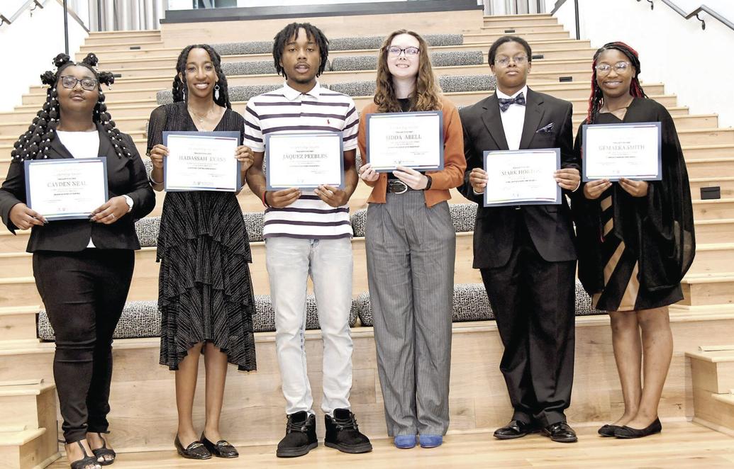 6 win student leadership awards | News | hpenews.com