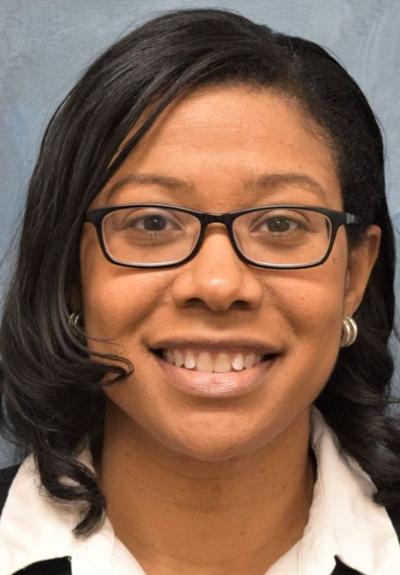 Shontell Robinson sworn in as County Manager | Archives | hpenews.com