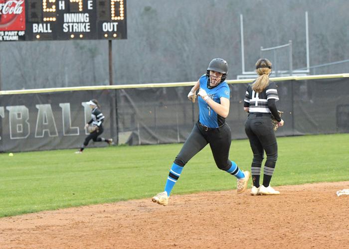 Oak Grove softball rocks rival Ledford | Sports | hpenews.com