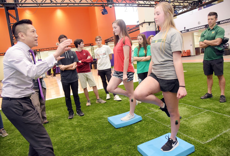 High schoolers explore HPU biomechanics lab | News | hpenews.com