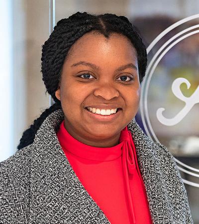 Charlotte-area graduate receives HPU award | News | hpenews.com