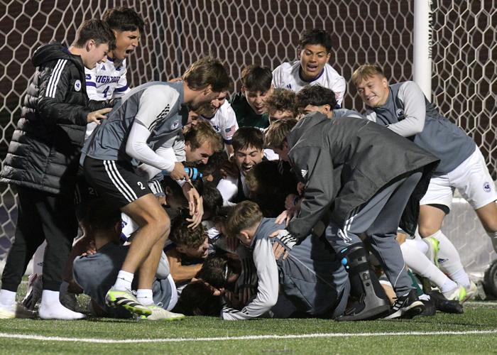 HPU wins Big South men's soccer title on PKs | Sports | hpenews.com