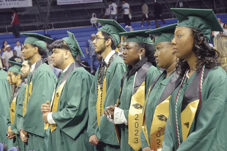 Middle College at GTCC-High Point holds graduation | News | hpenews.com