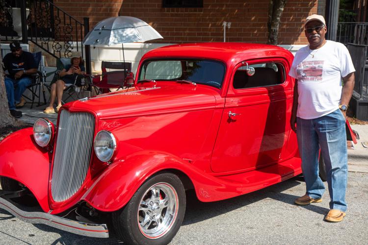 Crowd comes out for Downtown Kernersville Cruise-In | Local | hpenews.com