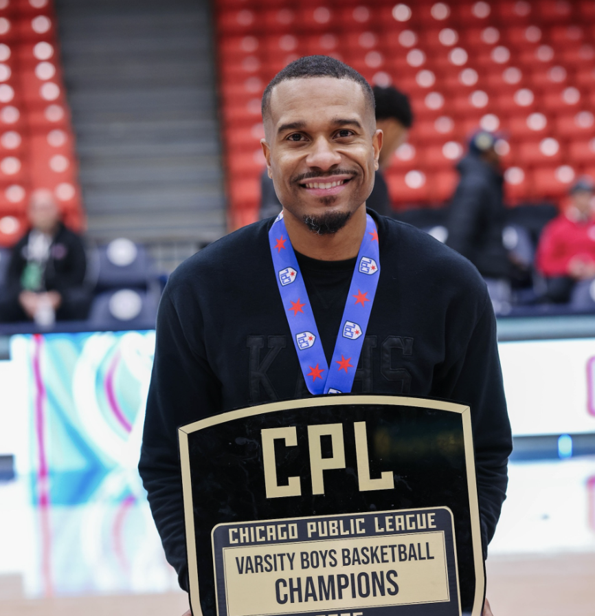 Kenwood basketball coaches named CPS' Coaches of the Year | Evening Digest | hpherald.com