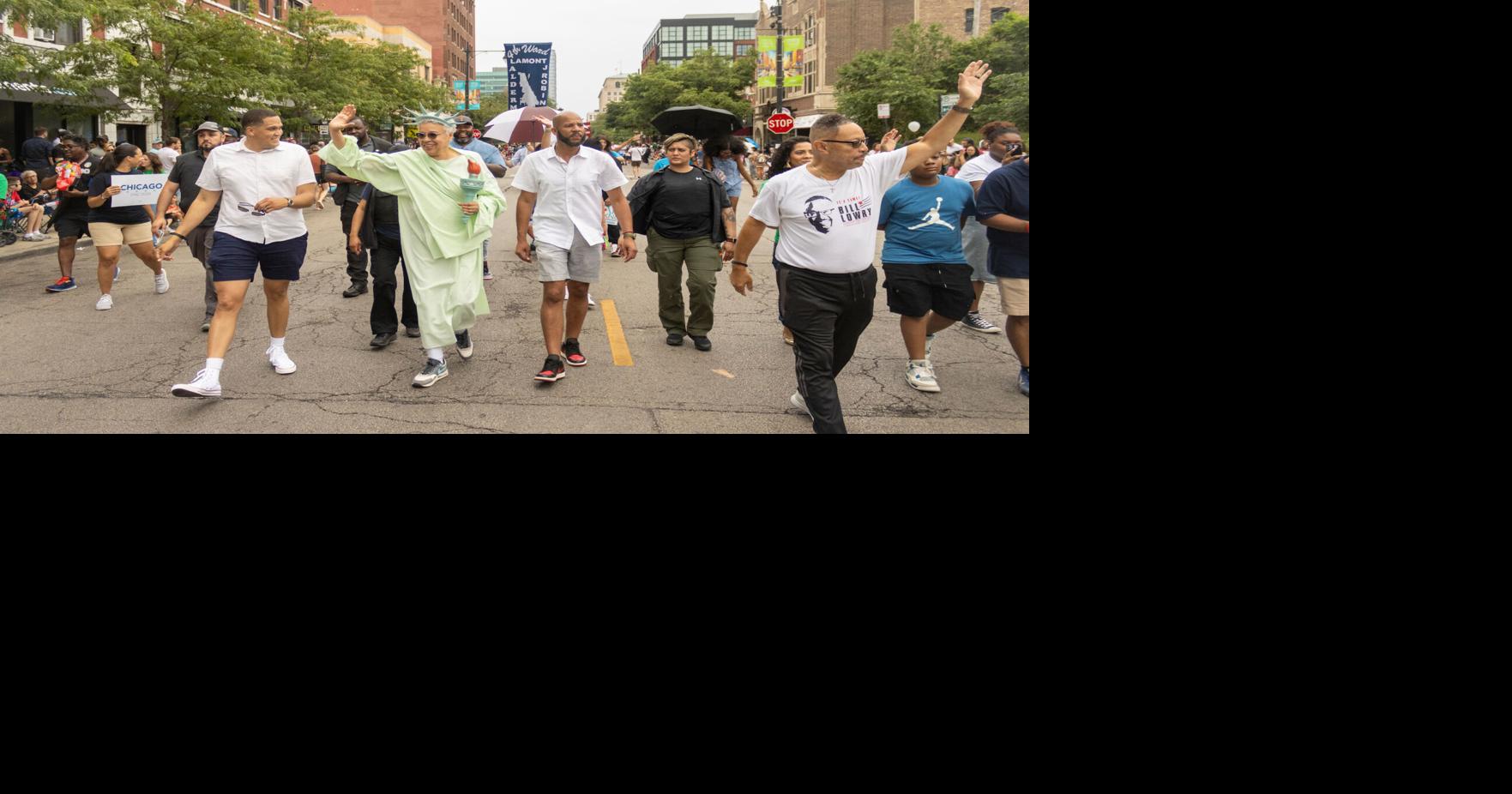 In photos: the 4th on 53rd Parade | Evening Digest | hpherald.com