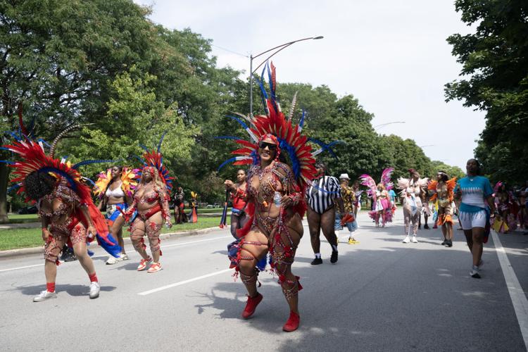 In photos: the Chicago Caribbean Carnival | Evening Digest | hpherald.com
