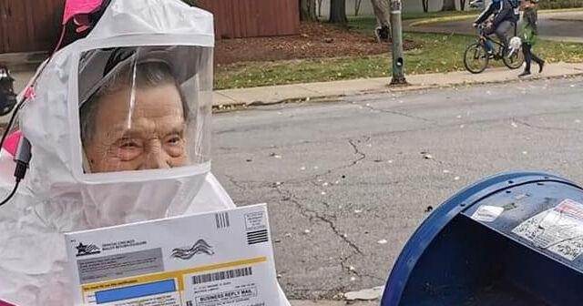 Bea Lumpkin, 102-year-old Kenwood socialist, votes by mail for Joe ...