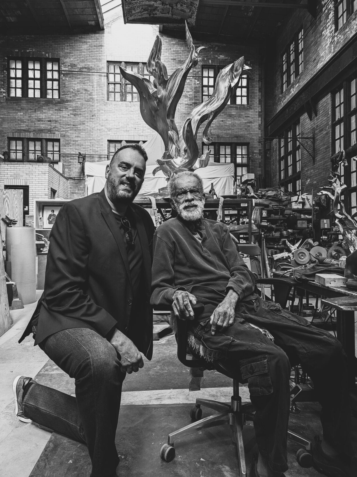 A mural for Richard Hunt? Hyde Park artist says it’s long overdue ...