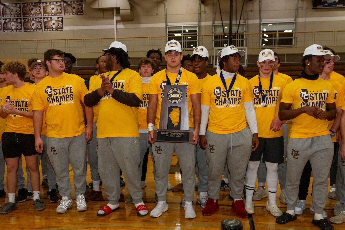 Mt. Carmel football wins state championship | Evening Digest | hpherald.com