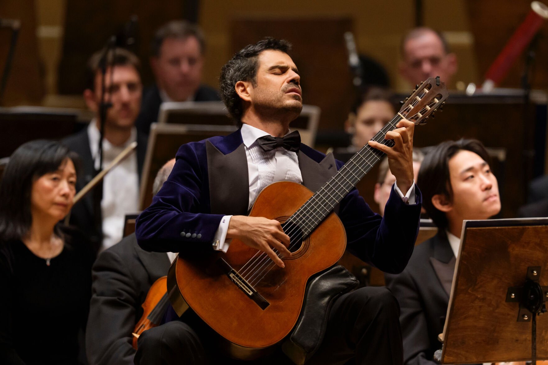 Rodrigo’s 20th century masterpiece is a big hit at Symphony Center | Arts & Entertainment ...