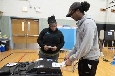 South Siders weigh in on Election Day | Evening Digest | hpherald.com
