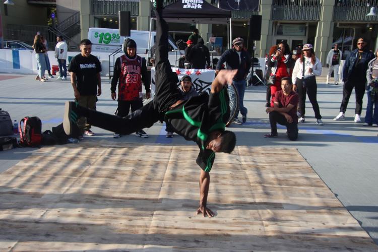 This week in photos: hip-hop, folk and a Point cookout | Evening Digest ...
