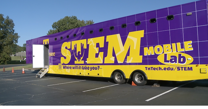 STEM bus brings hands-on learning to Jackson students | Local News ...
