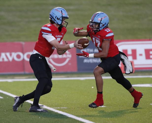FOOTBALL | Caprock at Monterey photo gallery | Monterey | hubcitypreps.com