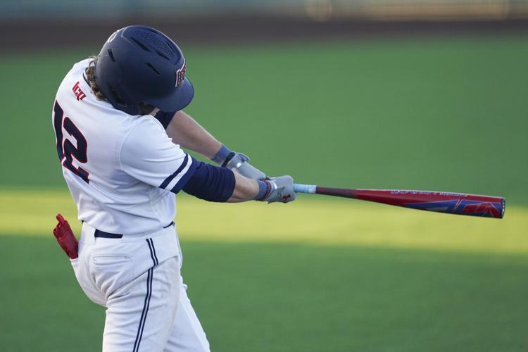 BASEBALL | Slaton-Liberty photo gallery | Liberty | hubcitypreps.com