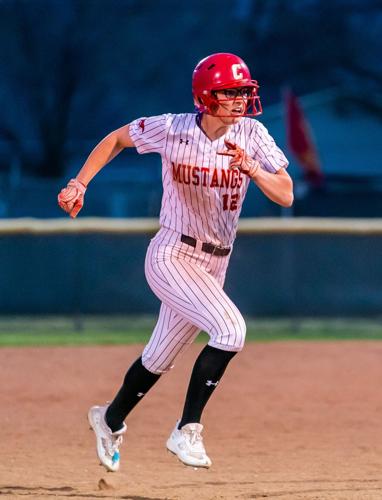 SOFTBALL | Monterey at Coronado photo gallery | Softball | hubcitypreps.com