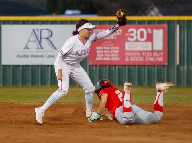 SOFTBALL | Coronado at Monterey photo gallery | Softball | hubcitypreps.com