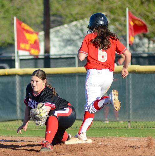 SOFTBALL | LCP at Coronado photo gallery | Softball | hubcitypreps.com