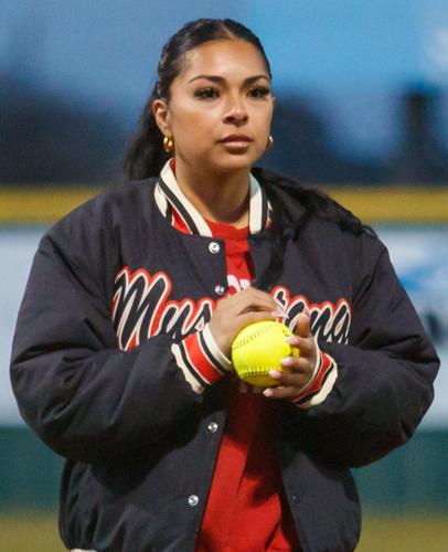 SOFTBALL | Coronado at Monterey photo gallery | Softball | hubcitypreps.com