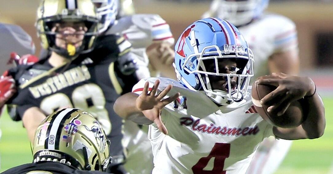 FOOTBALL | Reed & Plainsmen offense click vs. LHS, pave way to a 56-34 ...