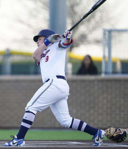 BASEBALL | Slaton-Liberty photo gallery | Liberty | hubcitypreps.com