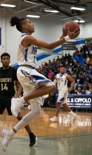 BOYS BASKETBALL | Matadors blaze past Mustangs into the 4A regional ...