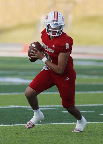 FOOTBALL | Mustangs get offense to rattle & hum, defense rises up in ...
