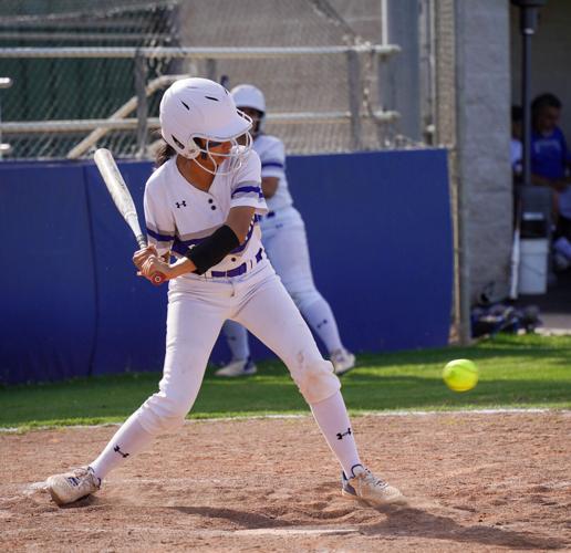SOFTBALL | Sweetwater-Estacado photo gallery | Estacado | hubcitypreps.com