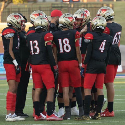 FOOTBALL | Caprock at Coronado photo gallery | Coronado | hubcitypreps.com