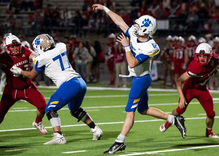 FOOTBALL | Frenship generates a huge 659-yard night to help Tigers ...